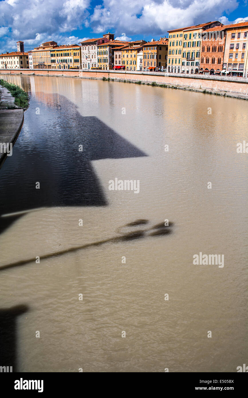 River arno pisa hi-res stock photography and images - Alamy