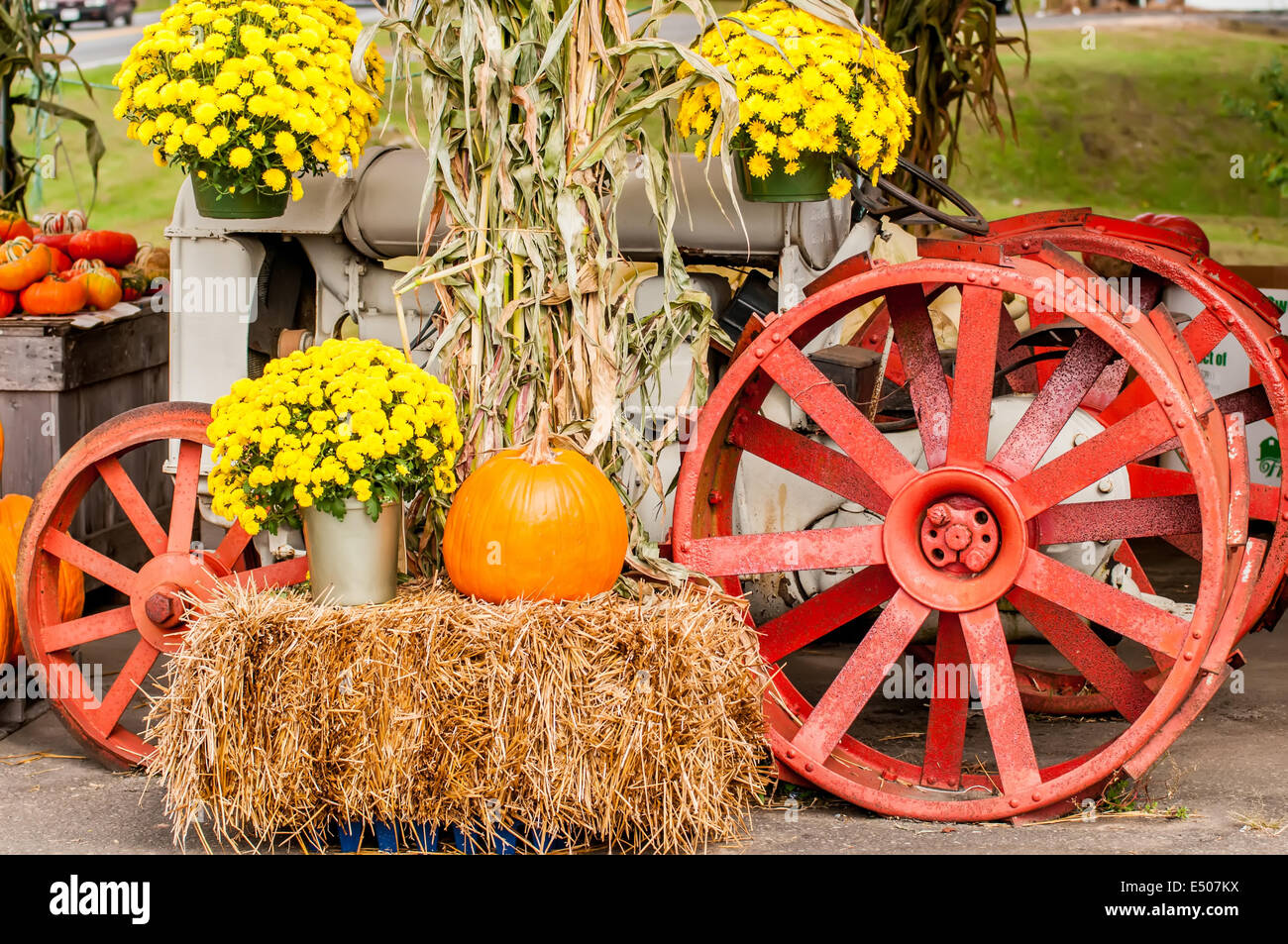 Old farm stand hi-res stock photography and images - Alamy
