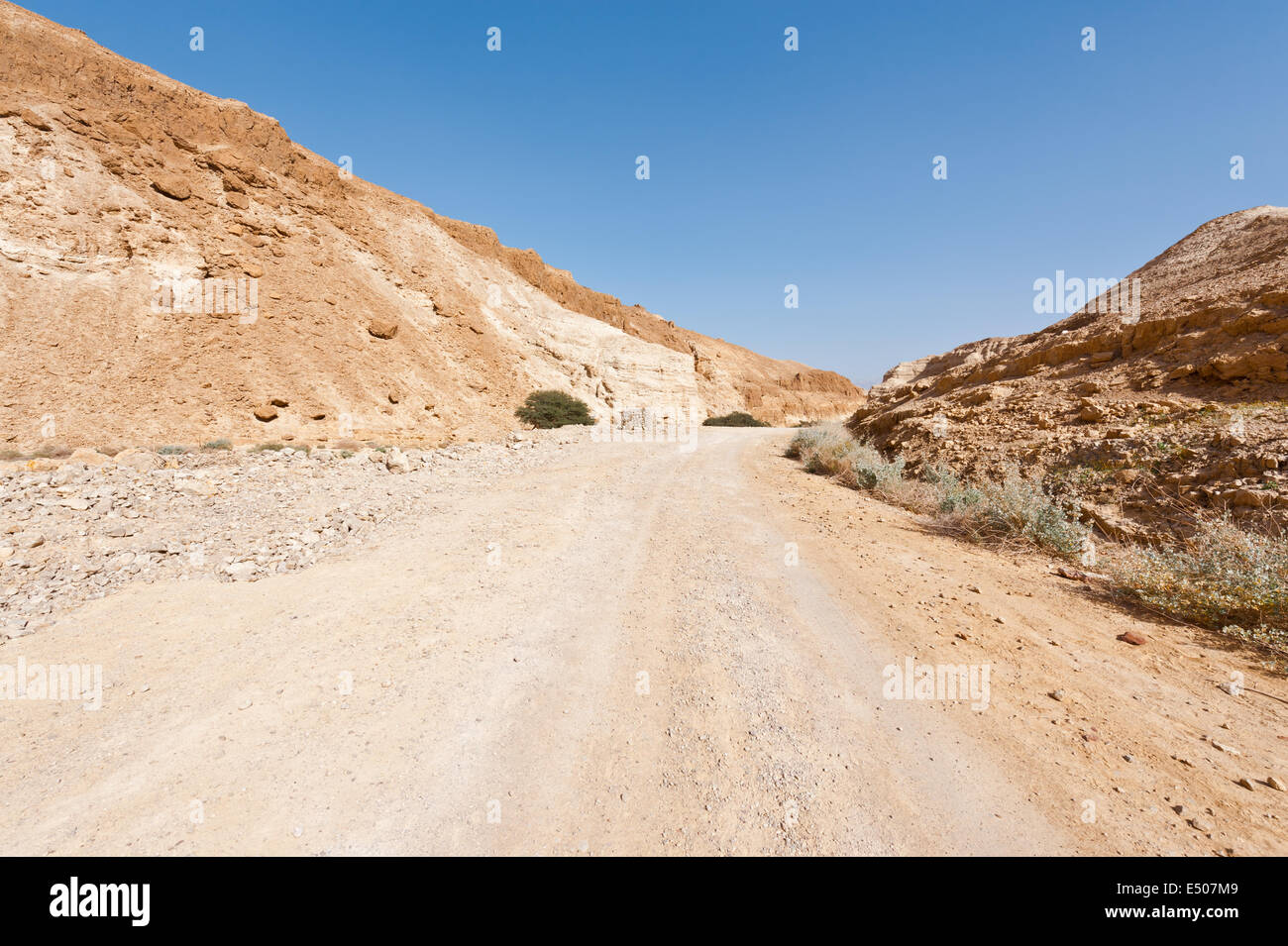 Road in Desert Stock Photo - Alamy