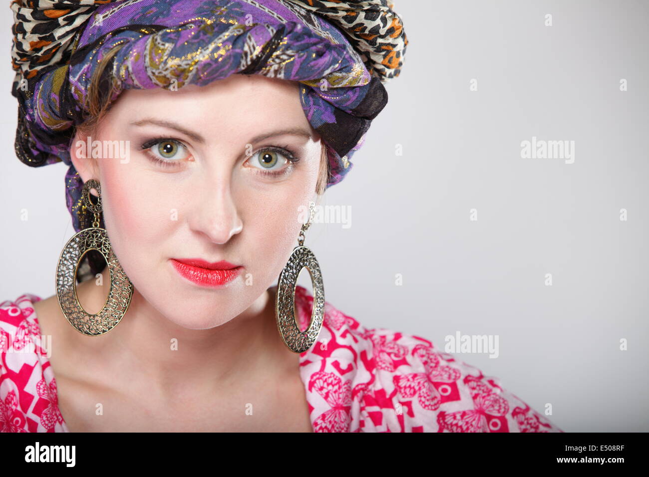portrait beautiful girl woman in a turban Stock Photo - Alamy
