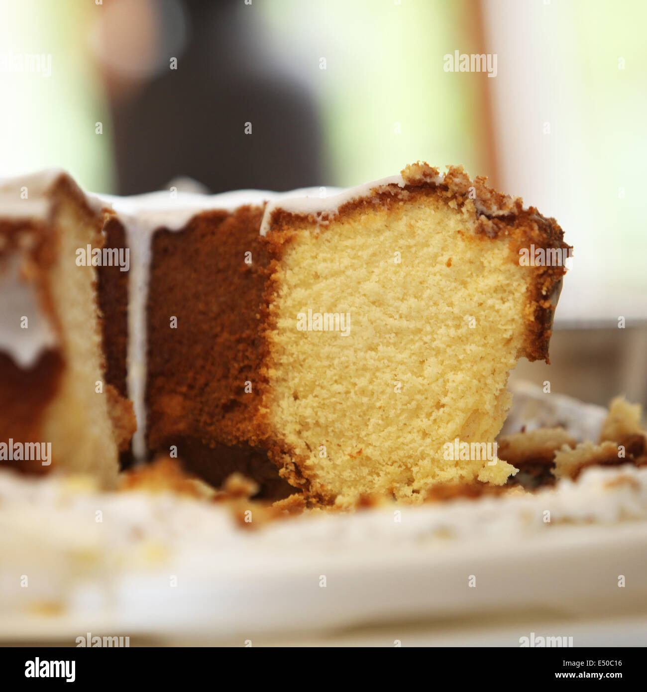 Freshly baked iced cake Stock Photo - Alamy