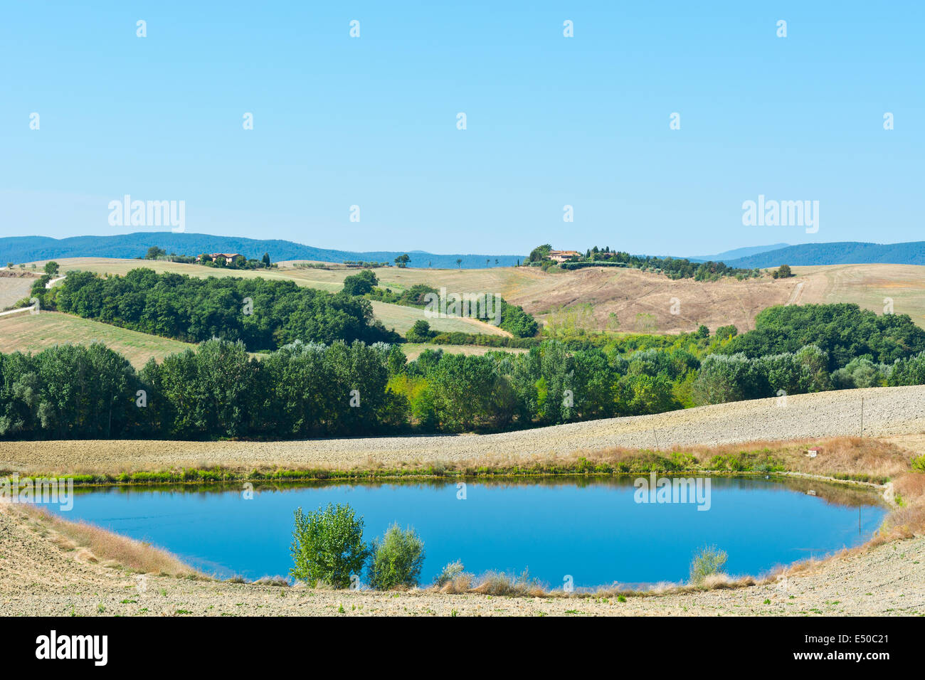 Dry village pond hi-res stock photography and images - Alamy