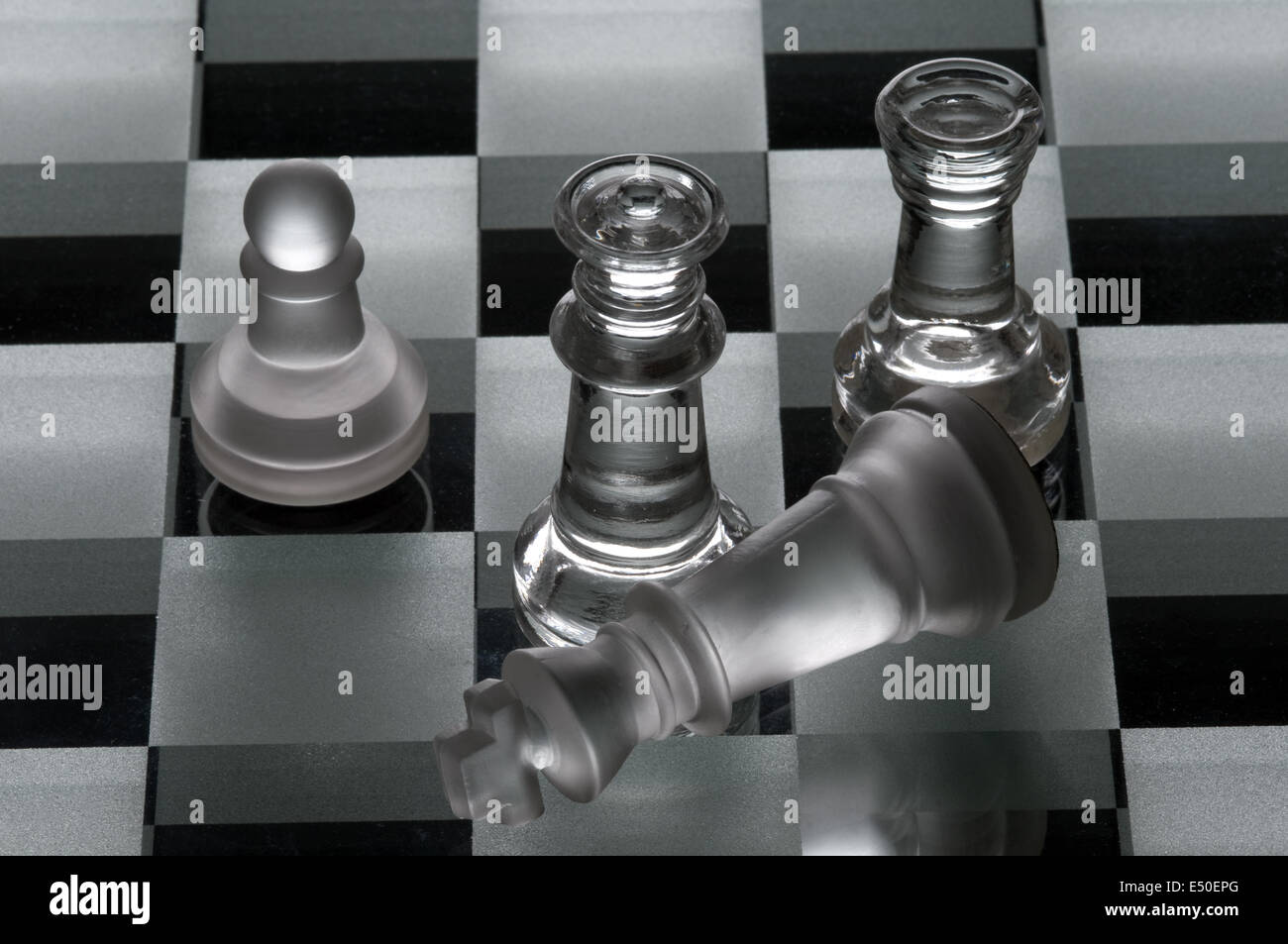 Chess group hi-res stock photography and images - Alamy