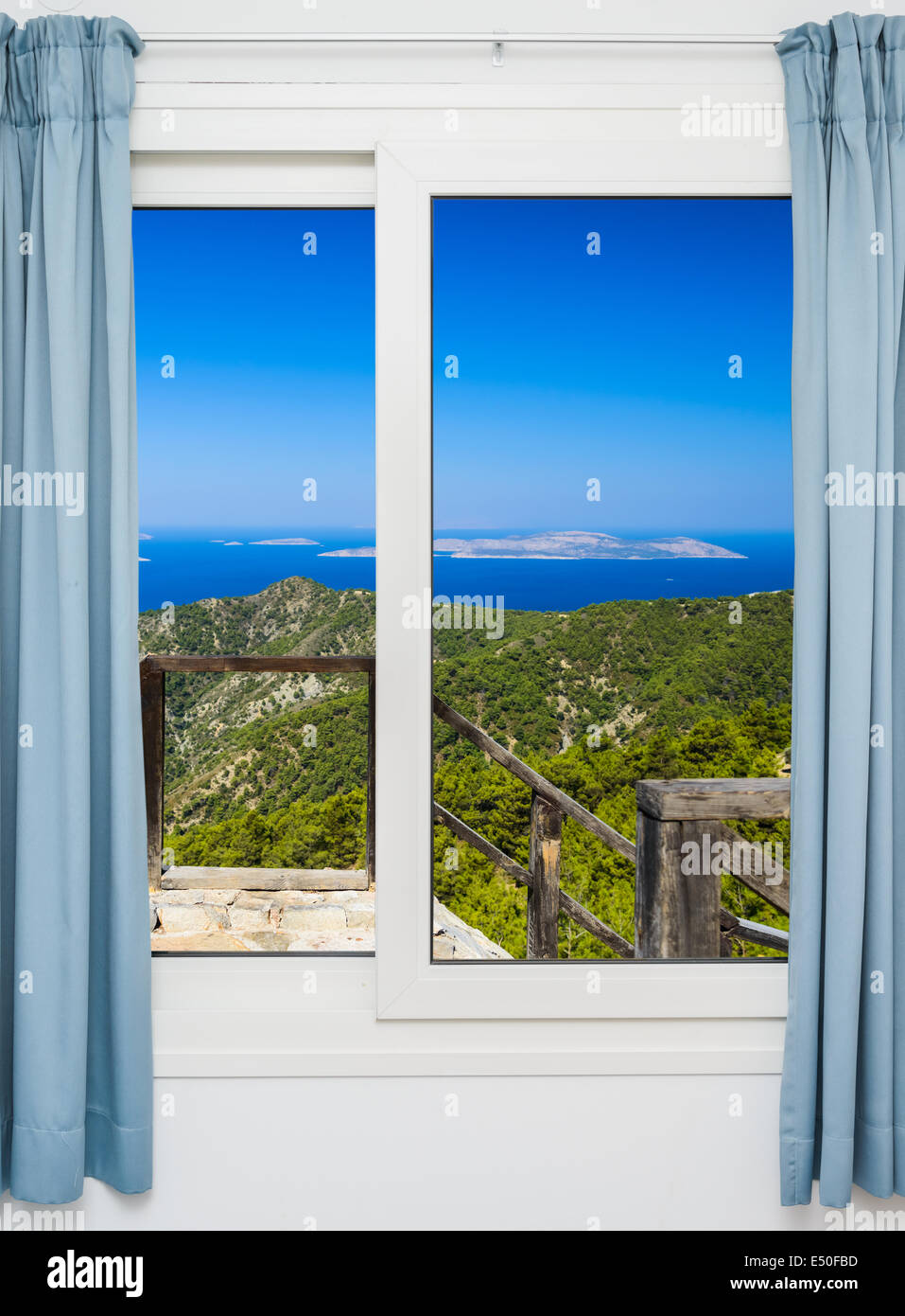 Ocean view from window hi-res stock photography and images - Alamy