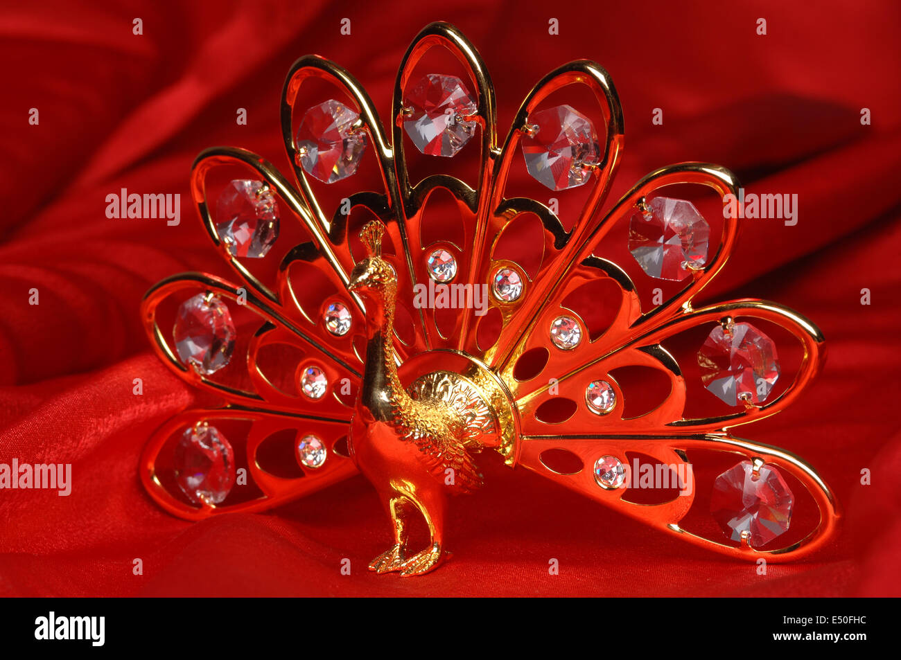 Golden peacock hi-res stock photography and images - Alamy