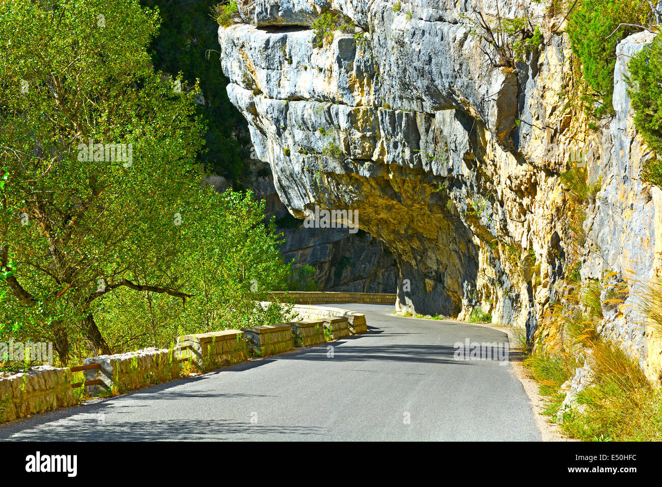 Rock roadside cliff hi-res stock photography and images - Alamy