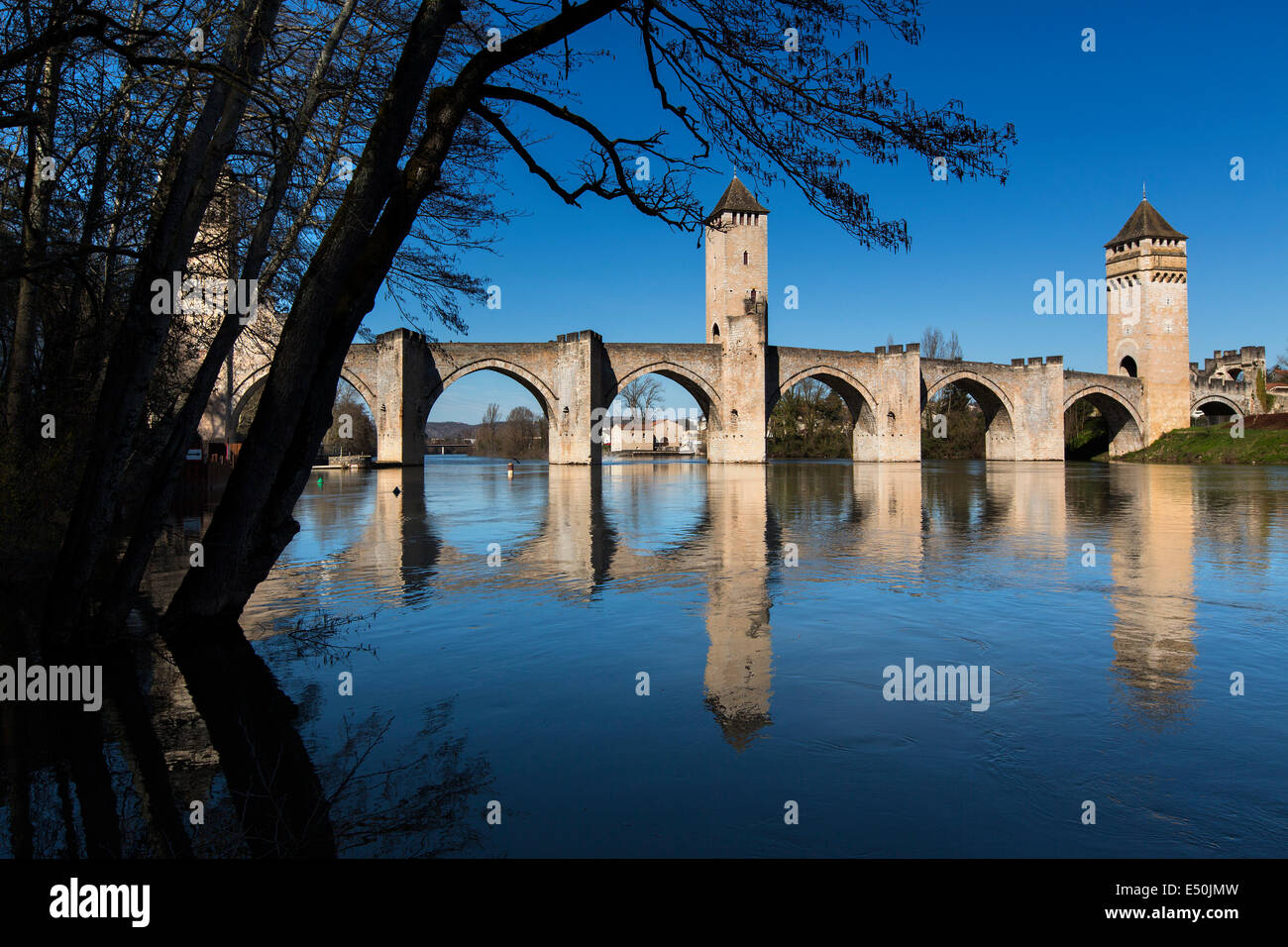 Medieval stone bridge Valentré Lot river Cahors Unesco world heritage ...