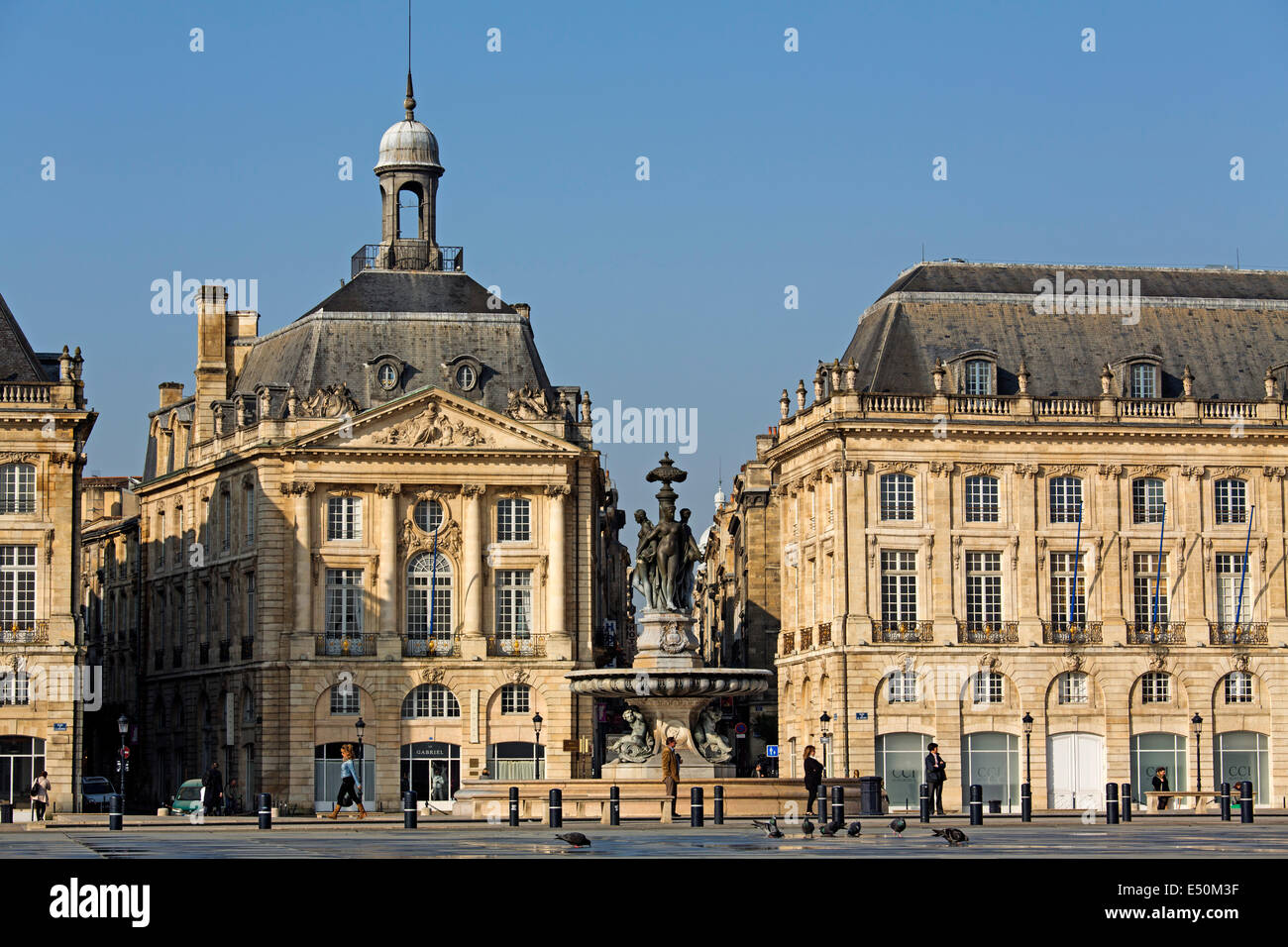 Monumentos francia hi-res stock photography and images - Alamy
