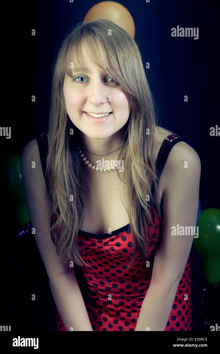 portrait of a smiling girl Stock Photo - Alamy