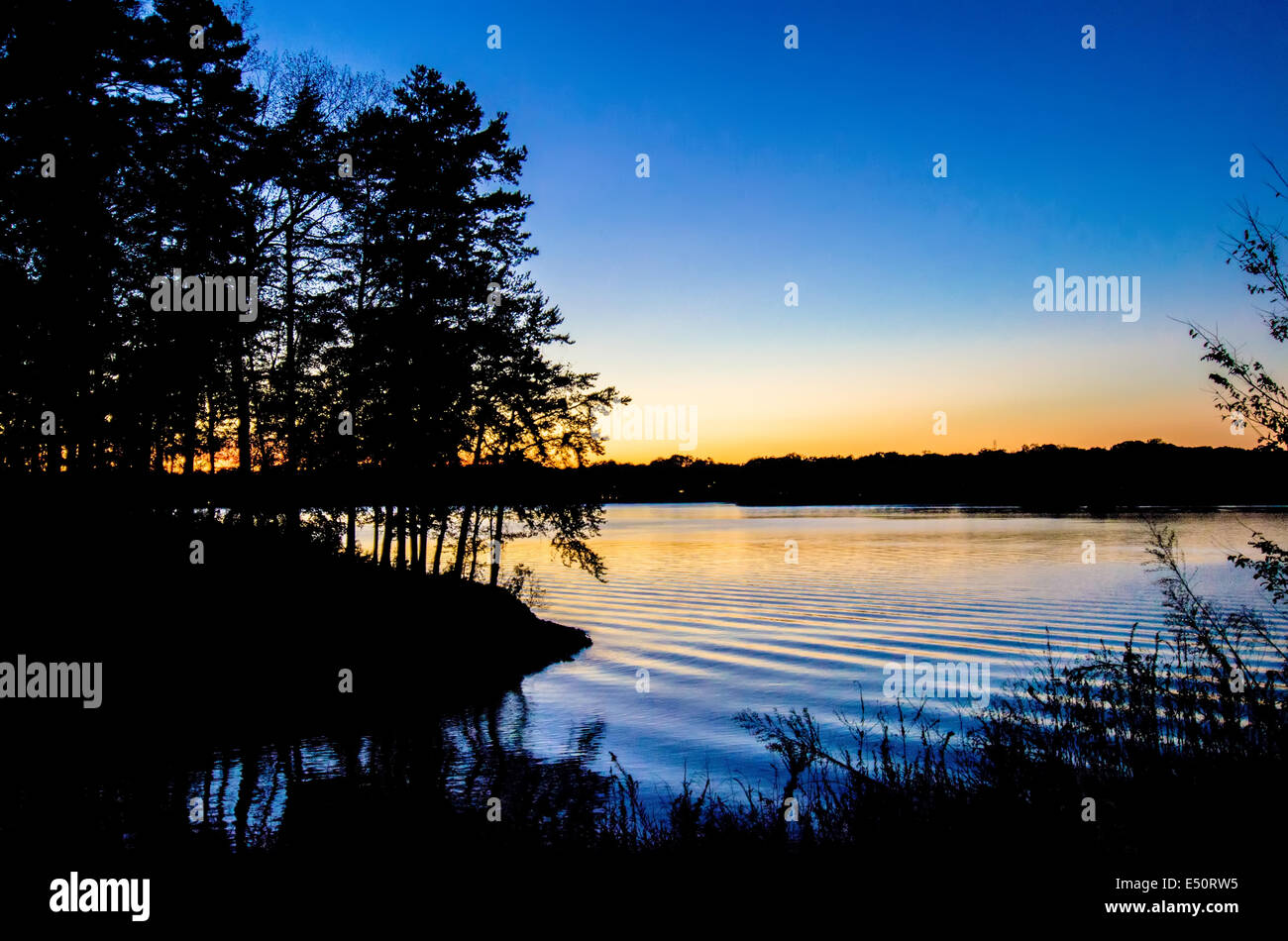 Lake wylie south carolina hi-res stock photography and images - Alamy