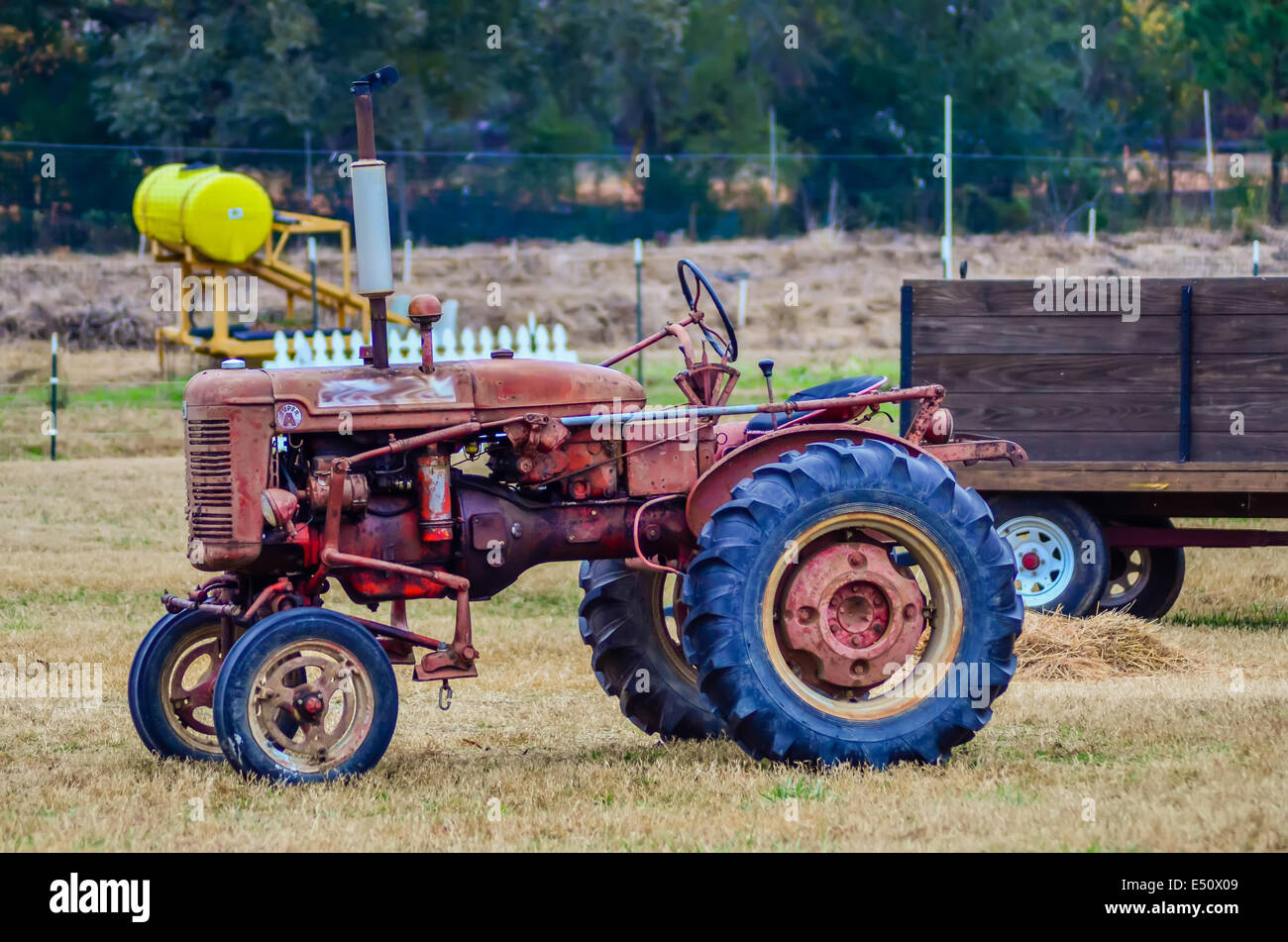 hay rides trailer Stock Photo - Alamy