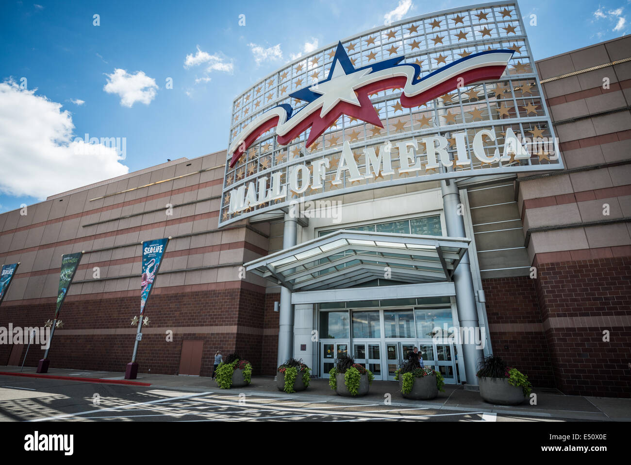 Mall of America main entrance Stock Photo - Alamy