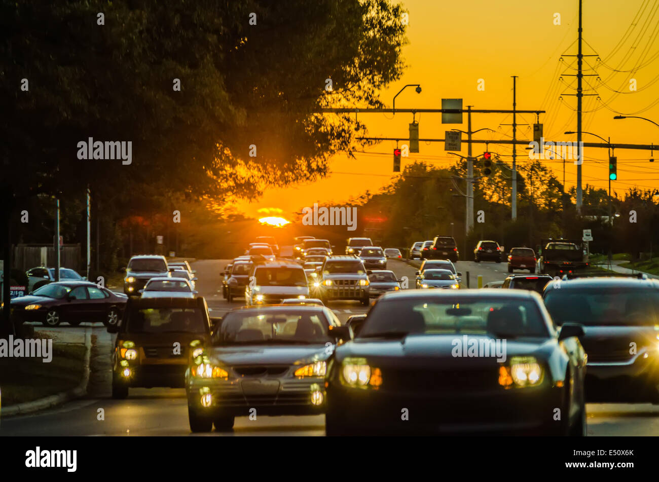 Morning light traffic hi-res stock photography and images - Alamy