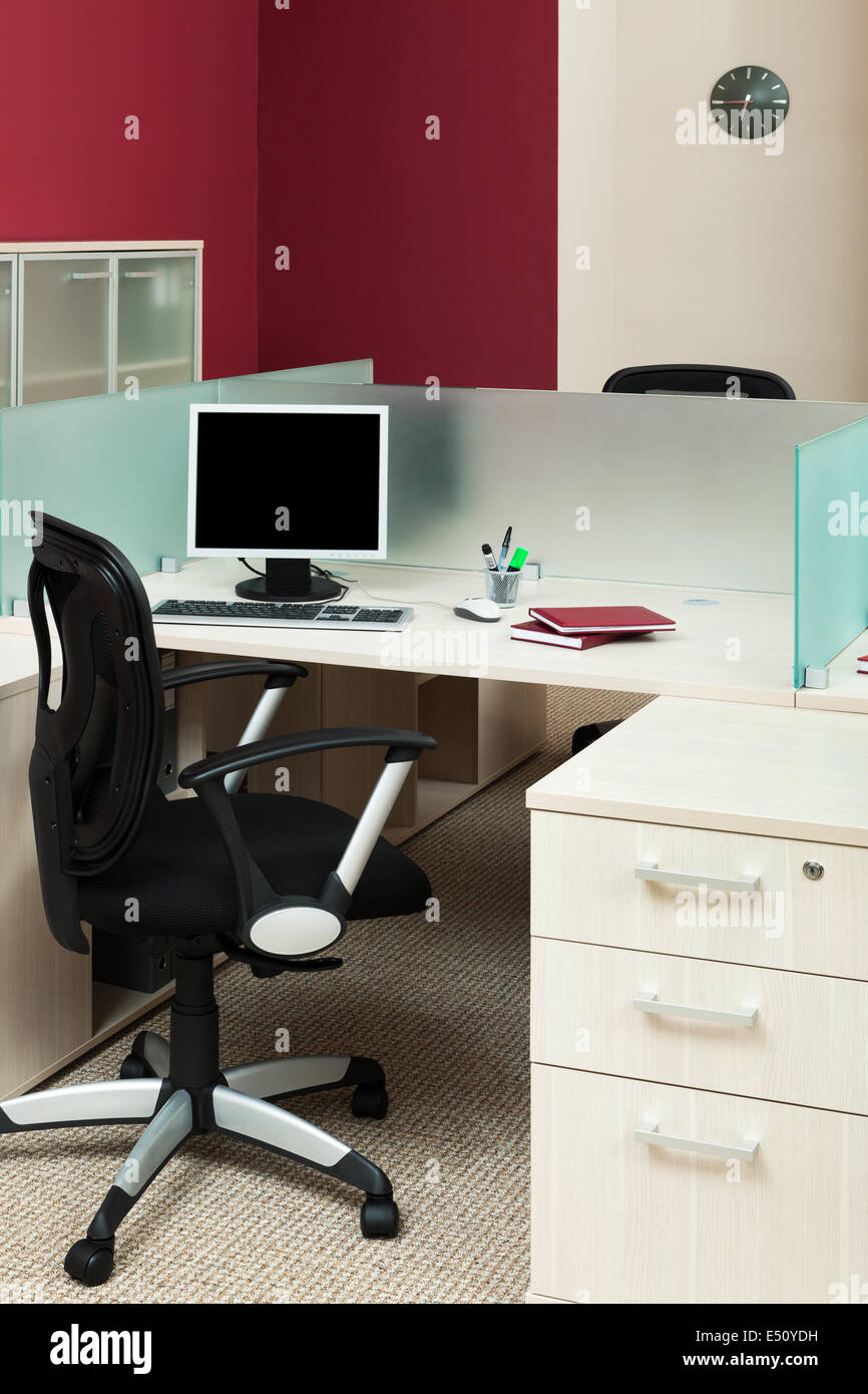 computer on a desk Stock Photo - Alamy