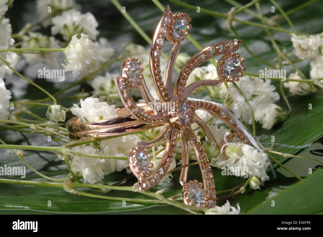 golden flower with diamonds Stock Photo - Alamy