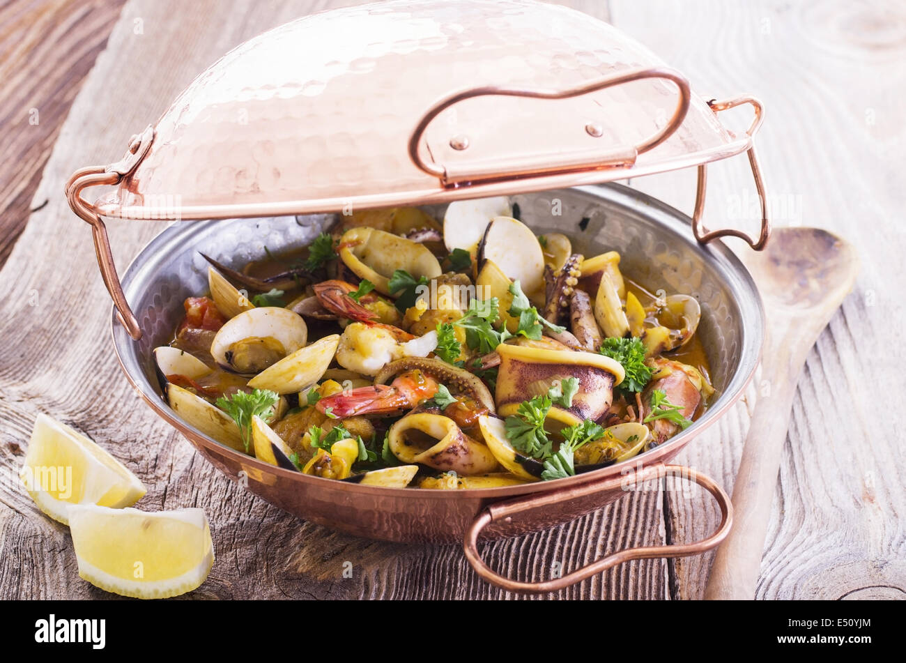 Cataplana hi-res stock photography and images - Alamy