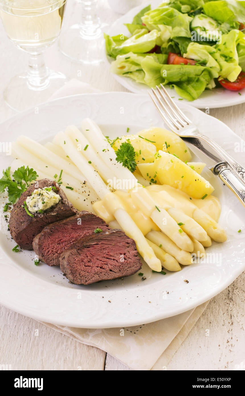 steak with asparagus Stock Photo - Alamy