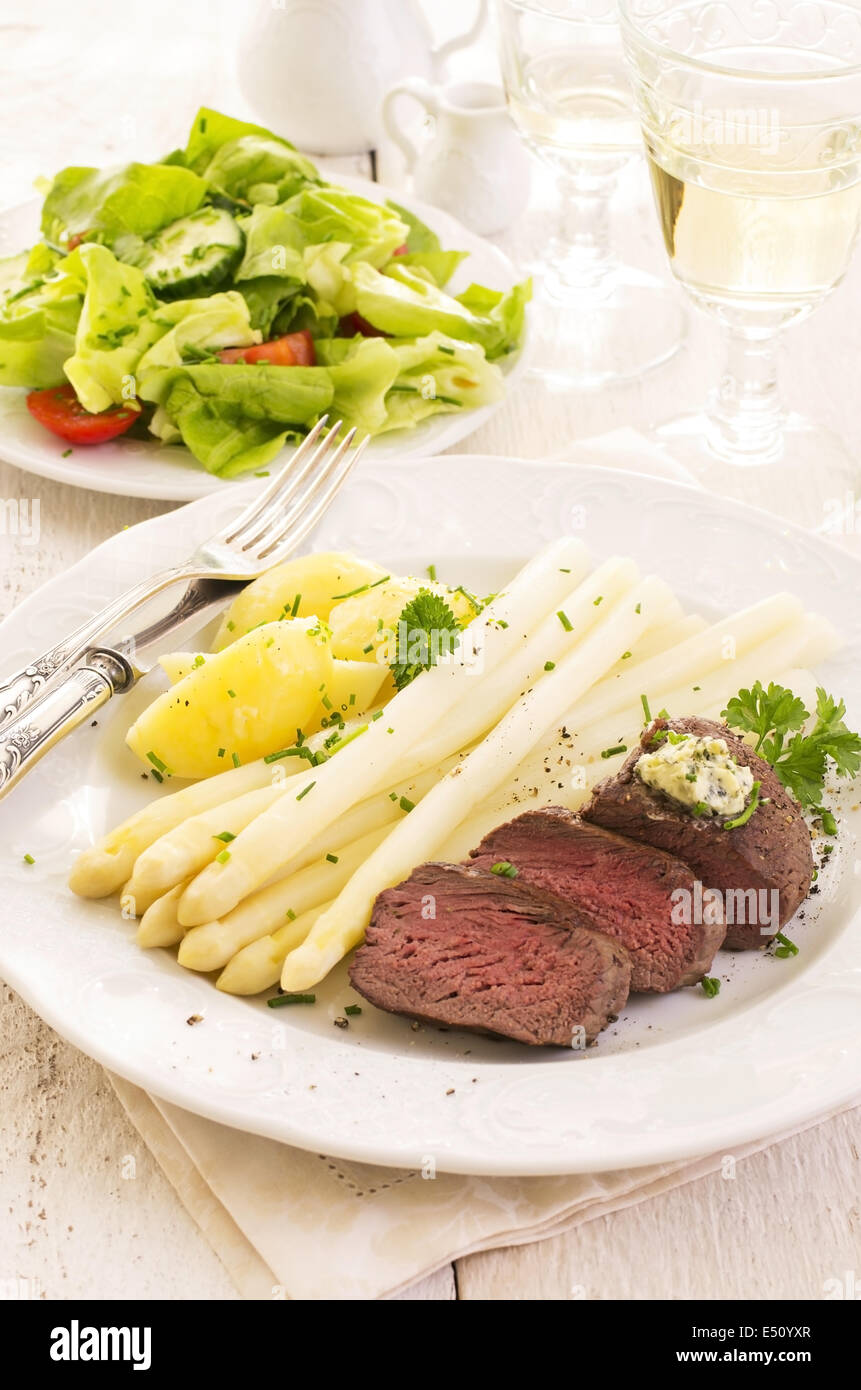 steak with asparagus Stock Photo - Alamy