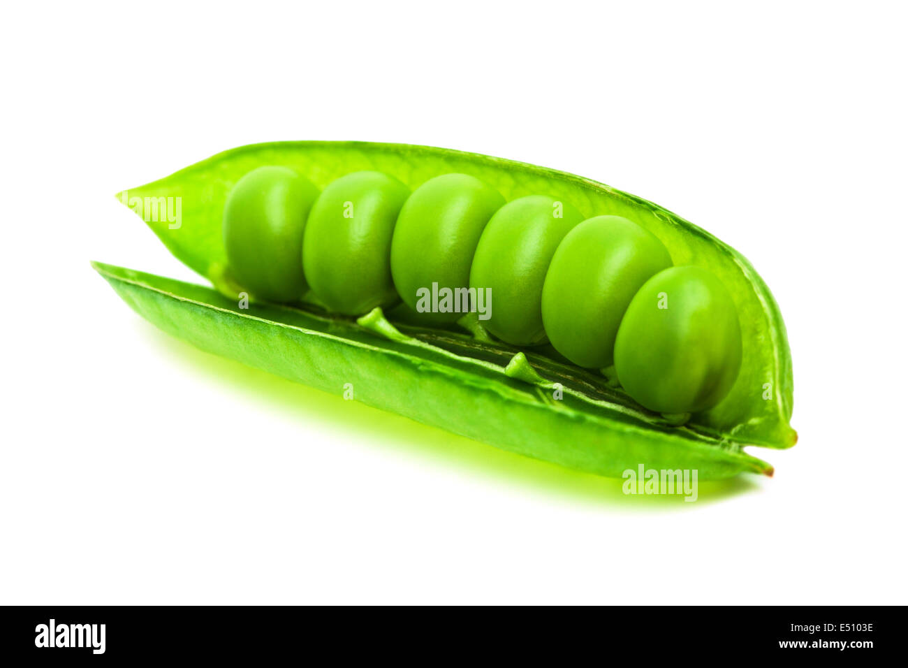 Green pea pod detail Cut Out Stock Images & Pictures - Alamy