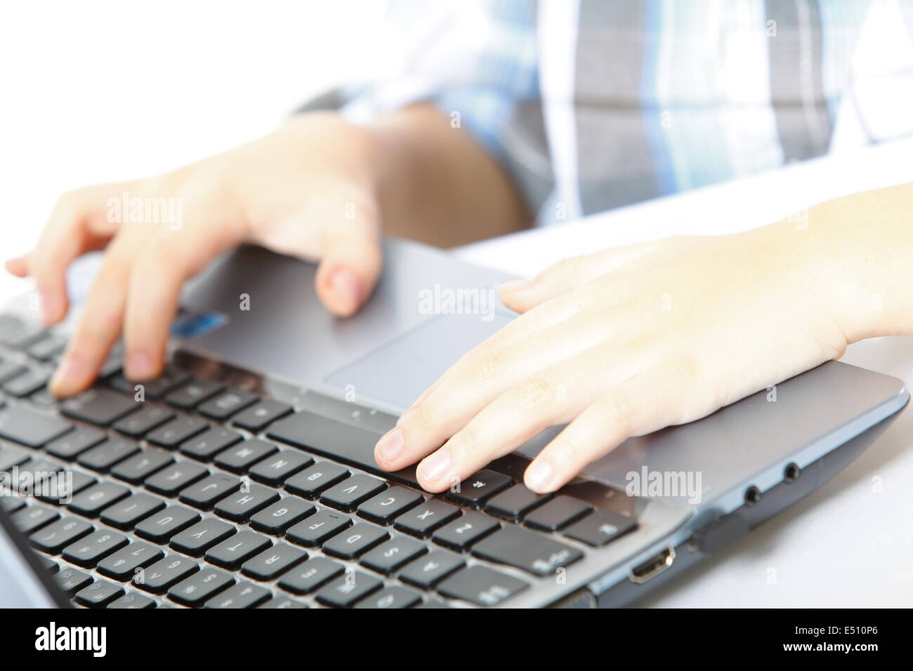 Hand typing on laptop hi-res stock photography and images - Alamy