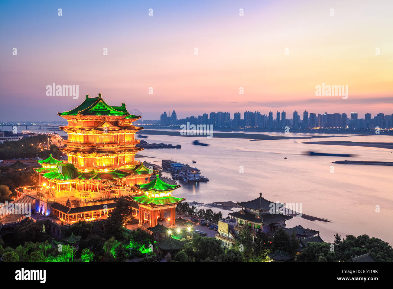 the tengwang pavilion in sunset Stock Photo - Alamy
