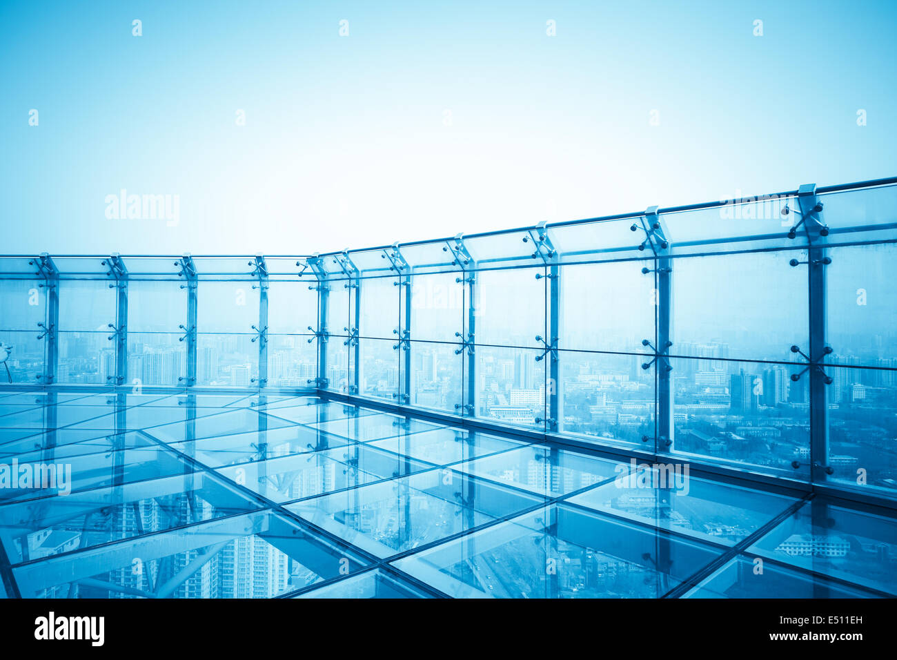 Aerial view overlooking high rise hi-res stock photography and images ...