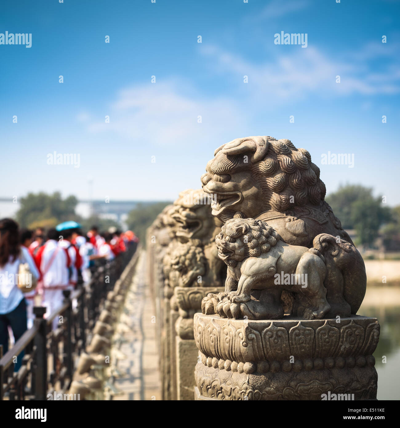 Stone lion sculpture in hi-res stock photography and images - Alamy
