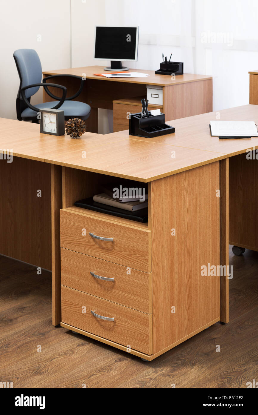 monitor on a desk Stock Photo - Alamy