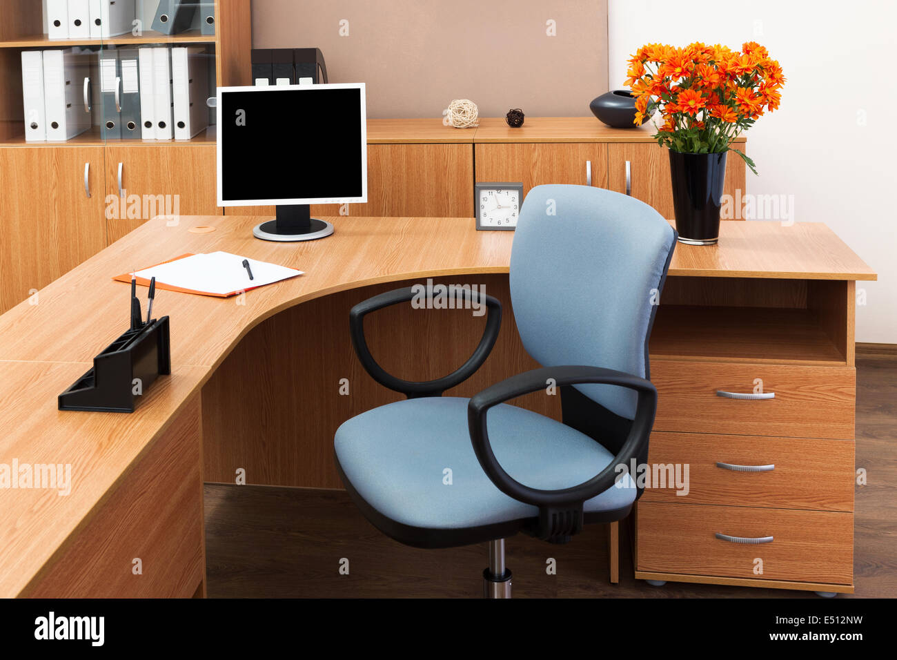 monitor on a desk Stock Photo - Alamy