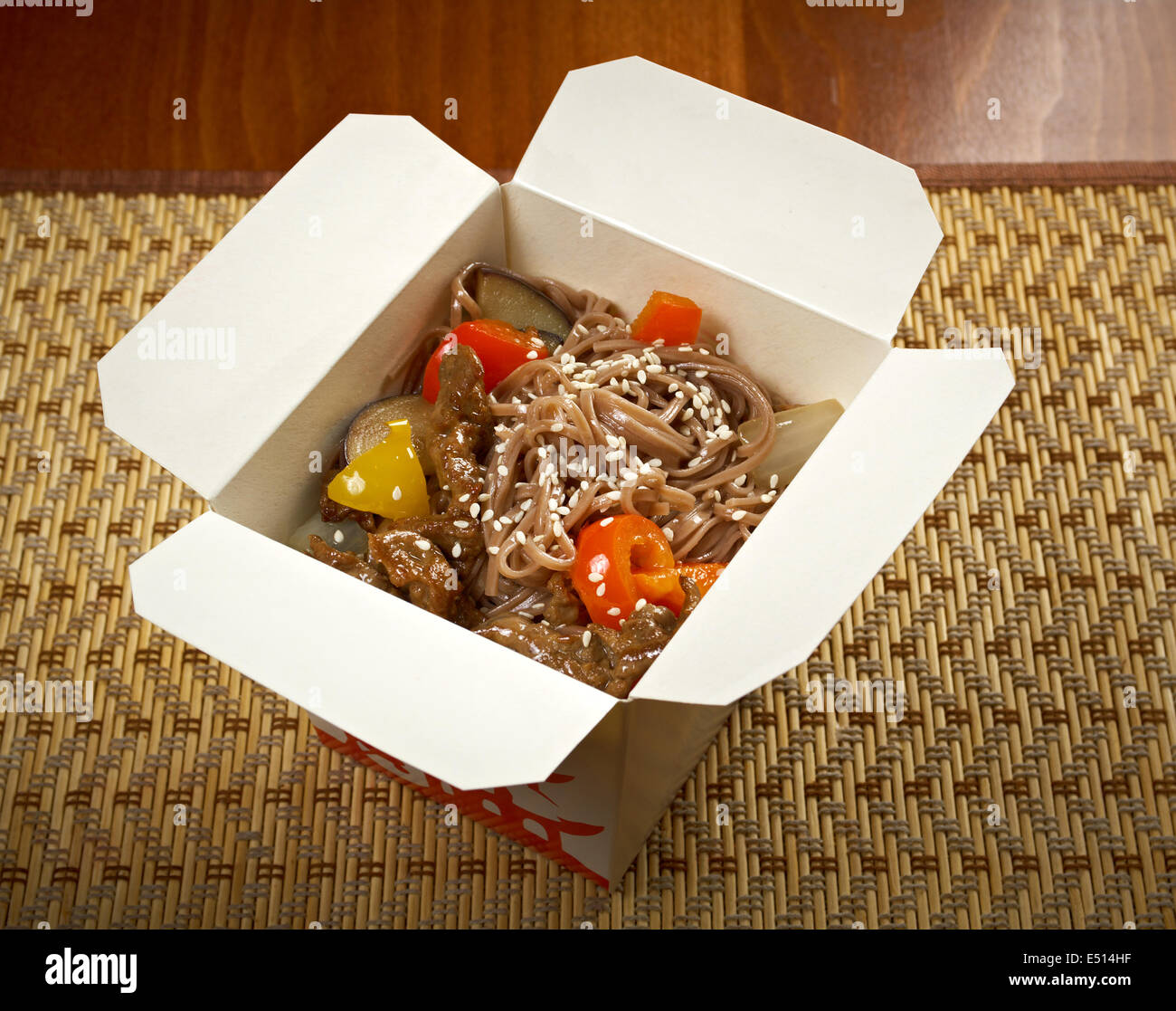 take-out food - Noodles with pork Stock Photo - Alamy