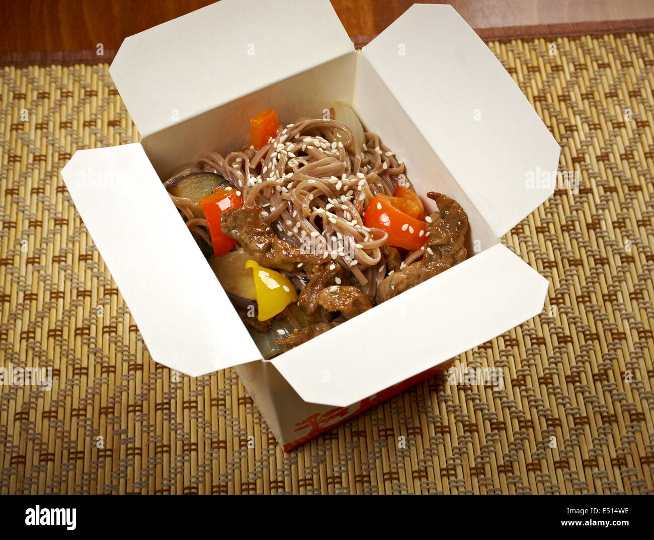 Chinese Takeout Box Turns Into Plate at Linda Rice blog