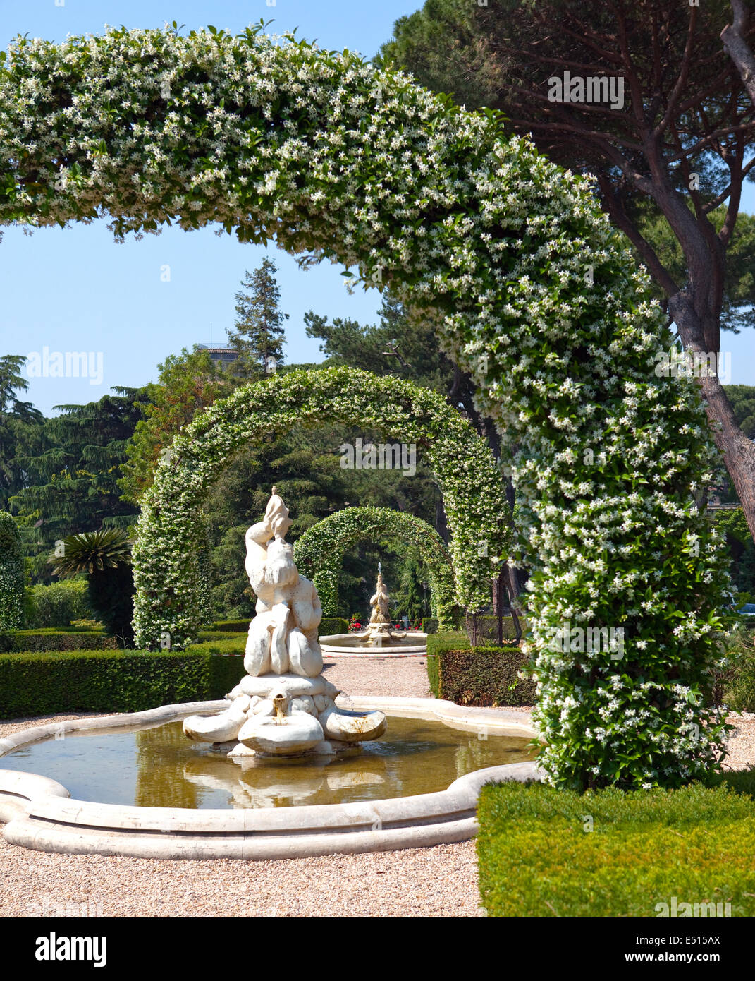 Vatican park hi-res stock photography and images - Alamy