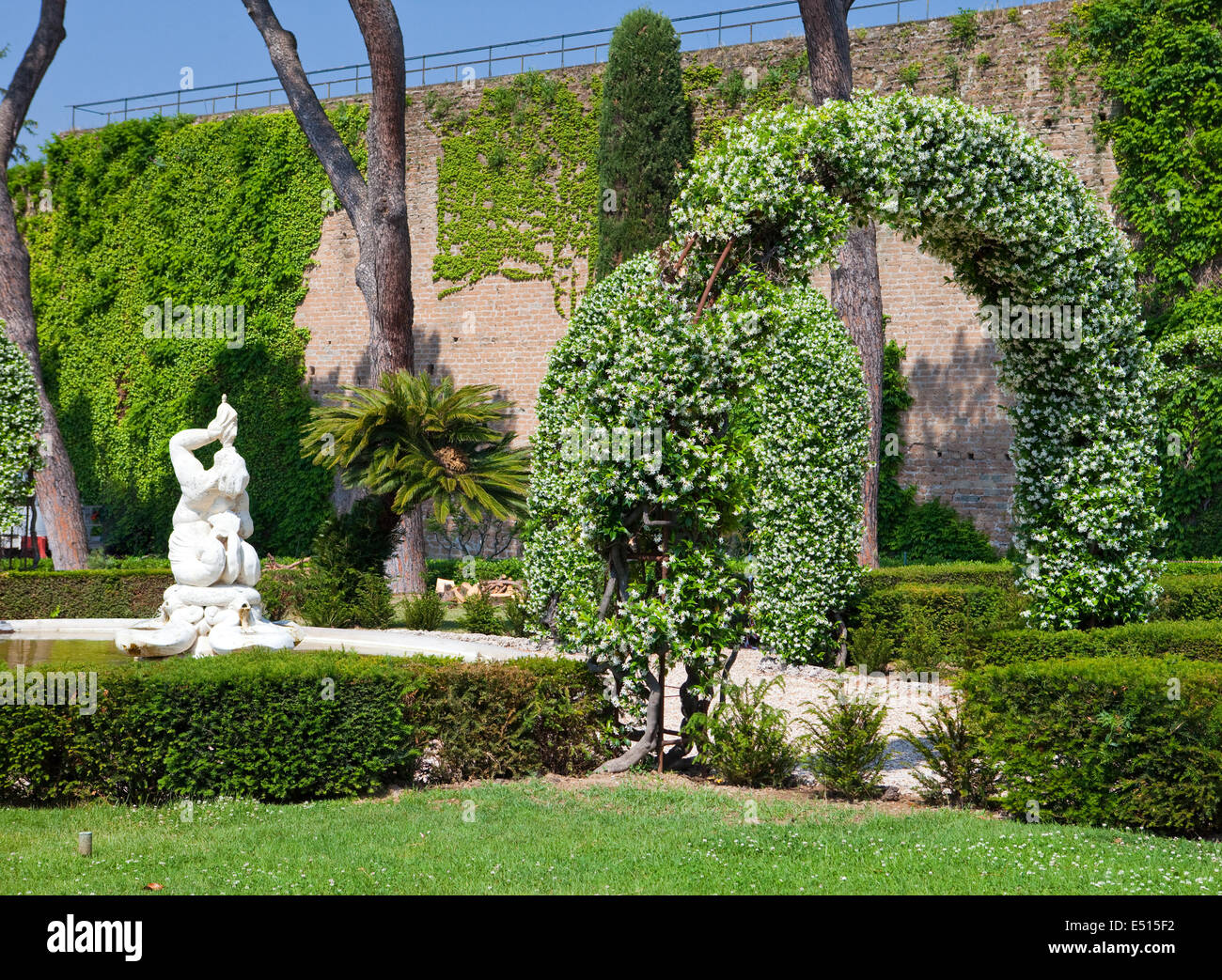 Vatican. A Vatican garden Stock Photo - Alamy