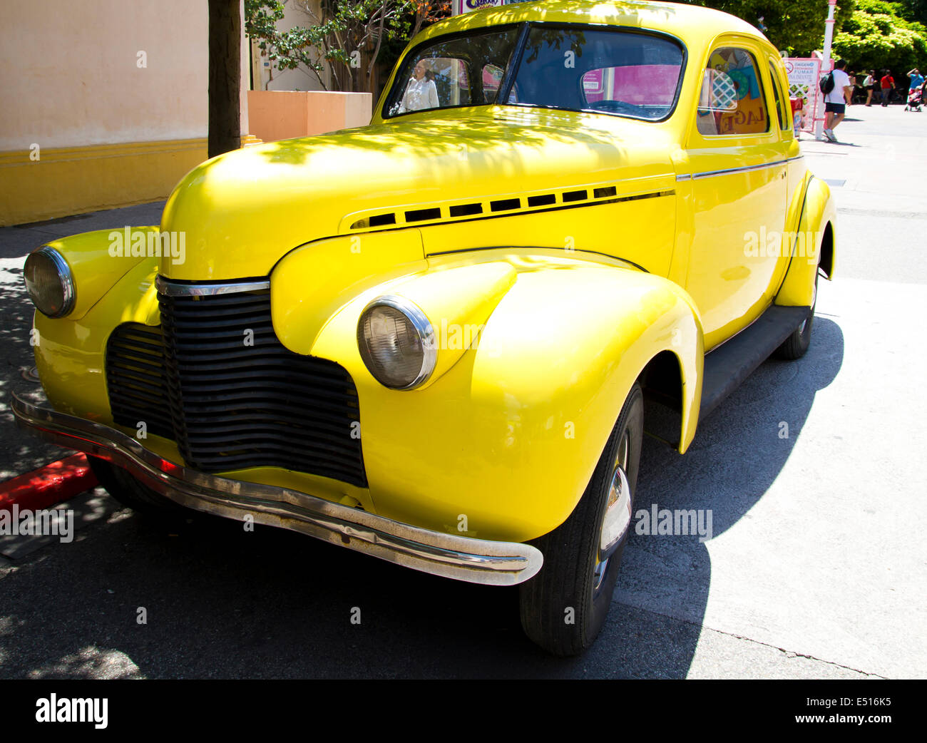 yellow vintage car 50's style Stock Photo - Alamy