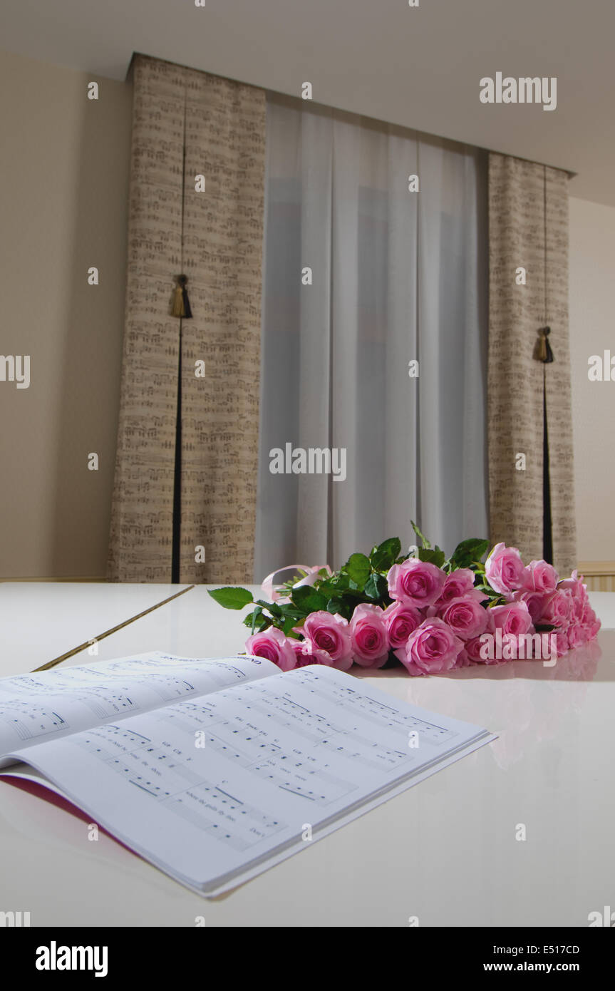 Classical lyrics hi-res stock photography and images - Alamy