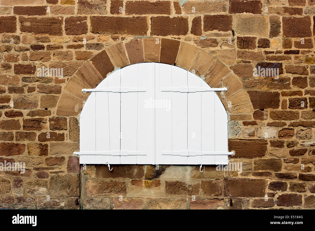 Semicircle hi-res stock photography and images - Alamy