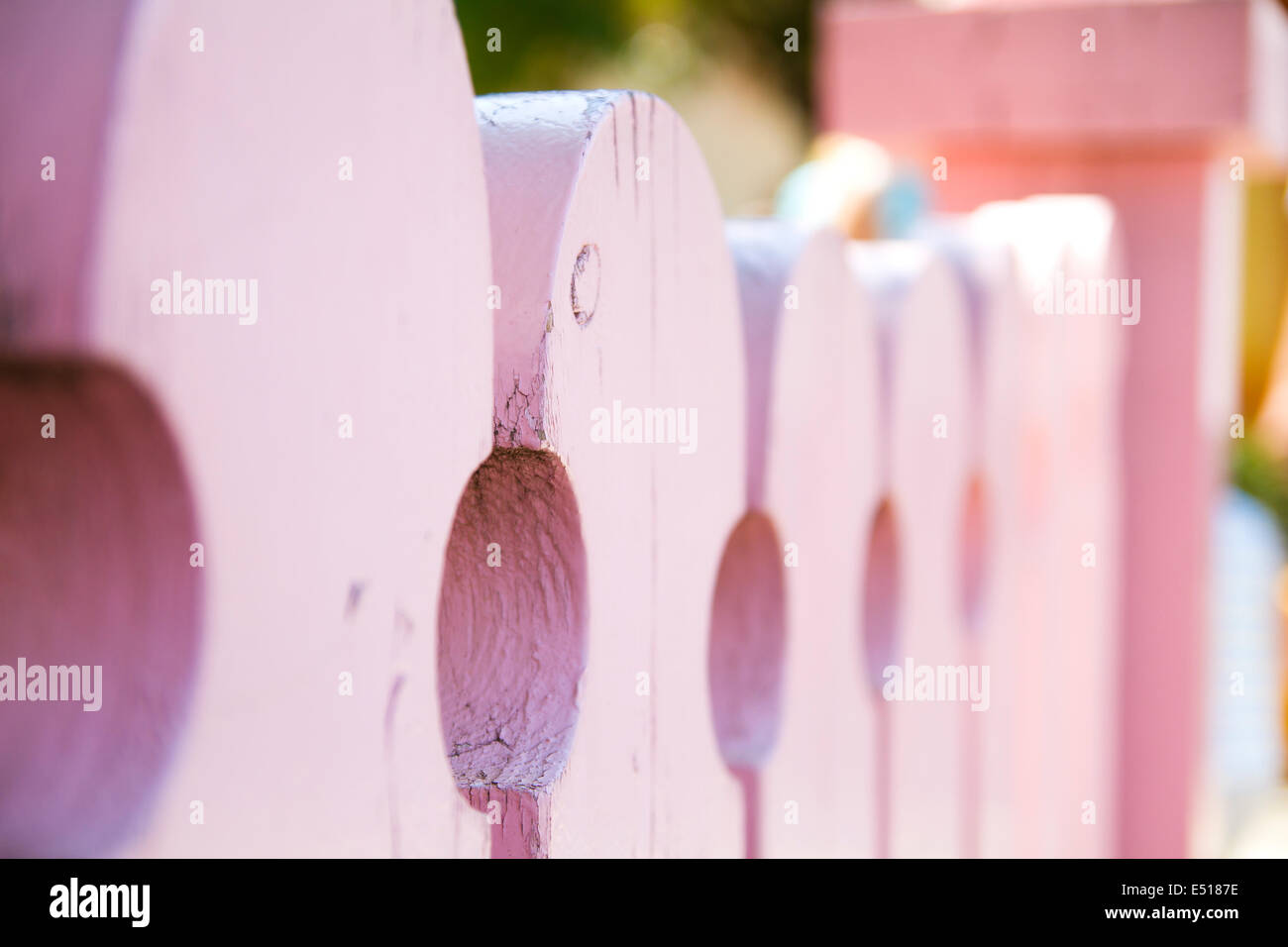 pink picket fence Stock Photo - Alamy