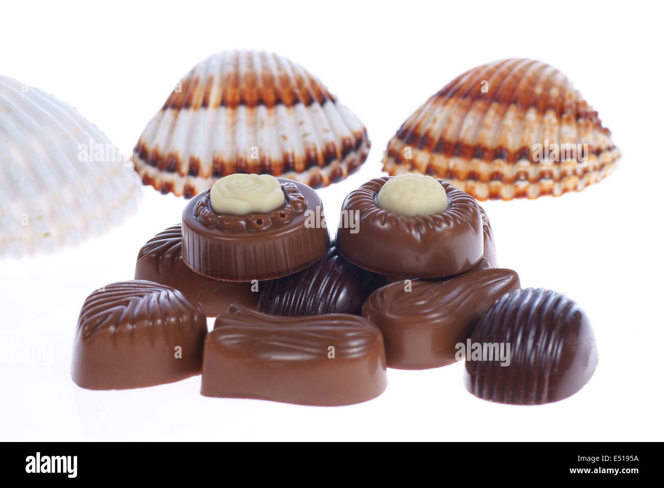Candy shells hi-res stock photography and images - Alamy