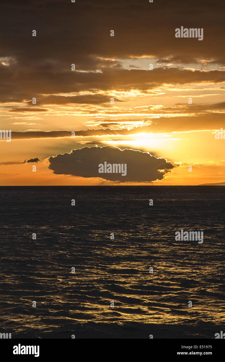 Very golden sunset hi-res stock photography and images - Alamy