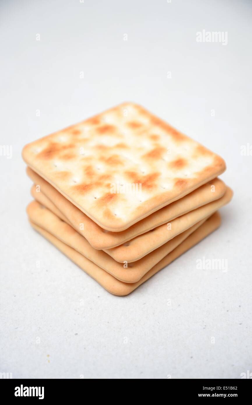 Cracker biscuits hi-res stock photography and images - Alamy