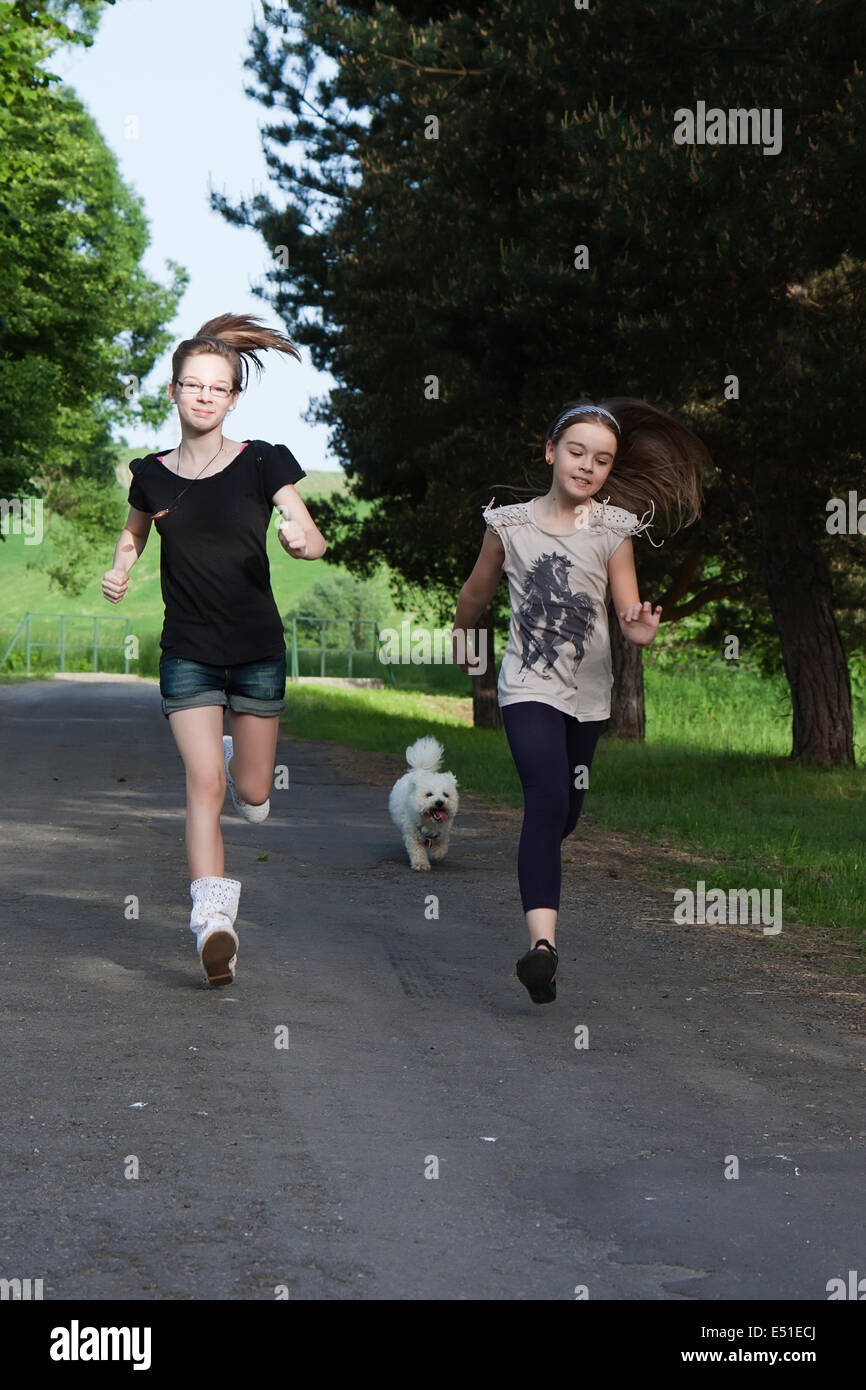 Girlfriends hi-res stock photography and images - Alamy