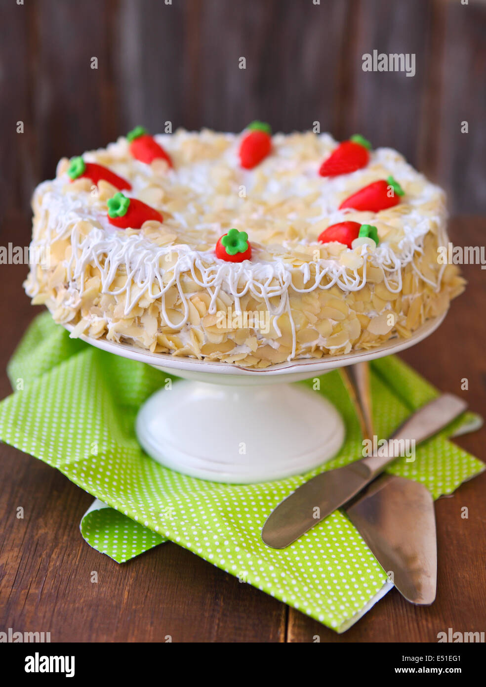 Little carrots hi-res stock photography and images - Alamy