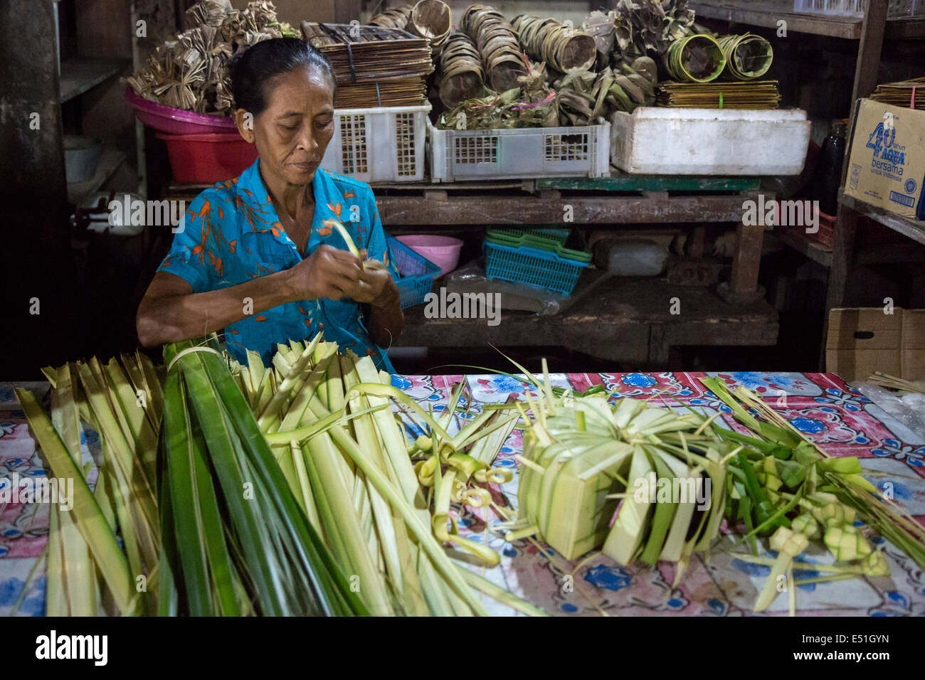 Traditional balinese offering baskets hi-res stock photography and ...