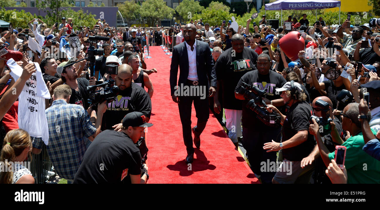 Los Angeles, California, USA. 17th July, 2014. The two will fight once ...