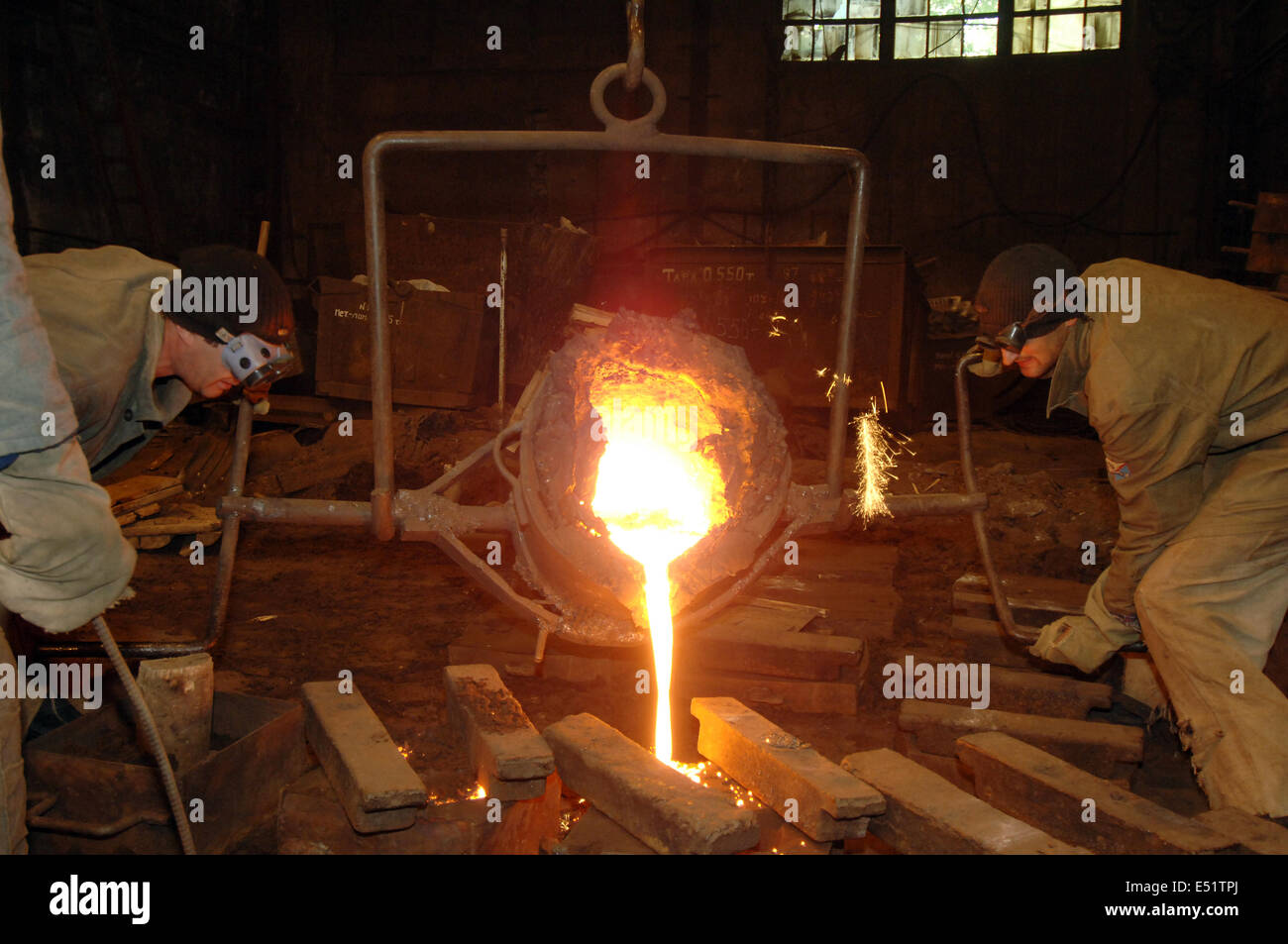 Ladle metallurgy furnace hi-res stock photography and images - Alamy