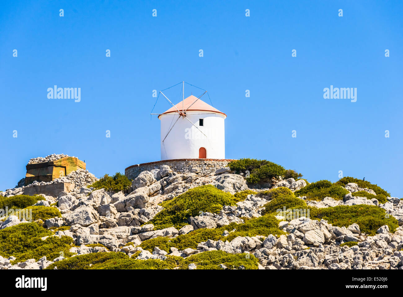 White windmill hi-res stock photography and images - Alamy