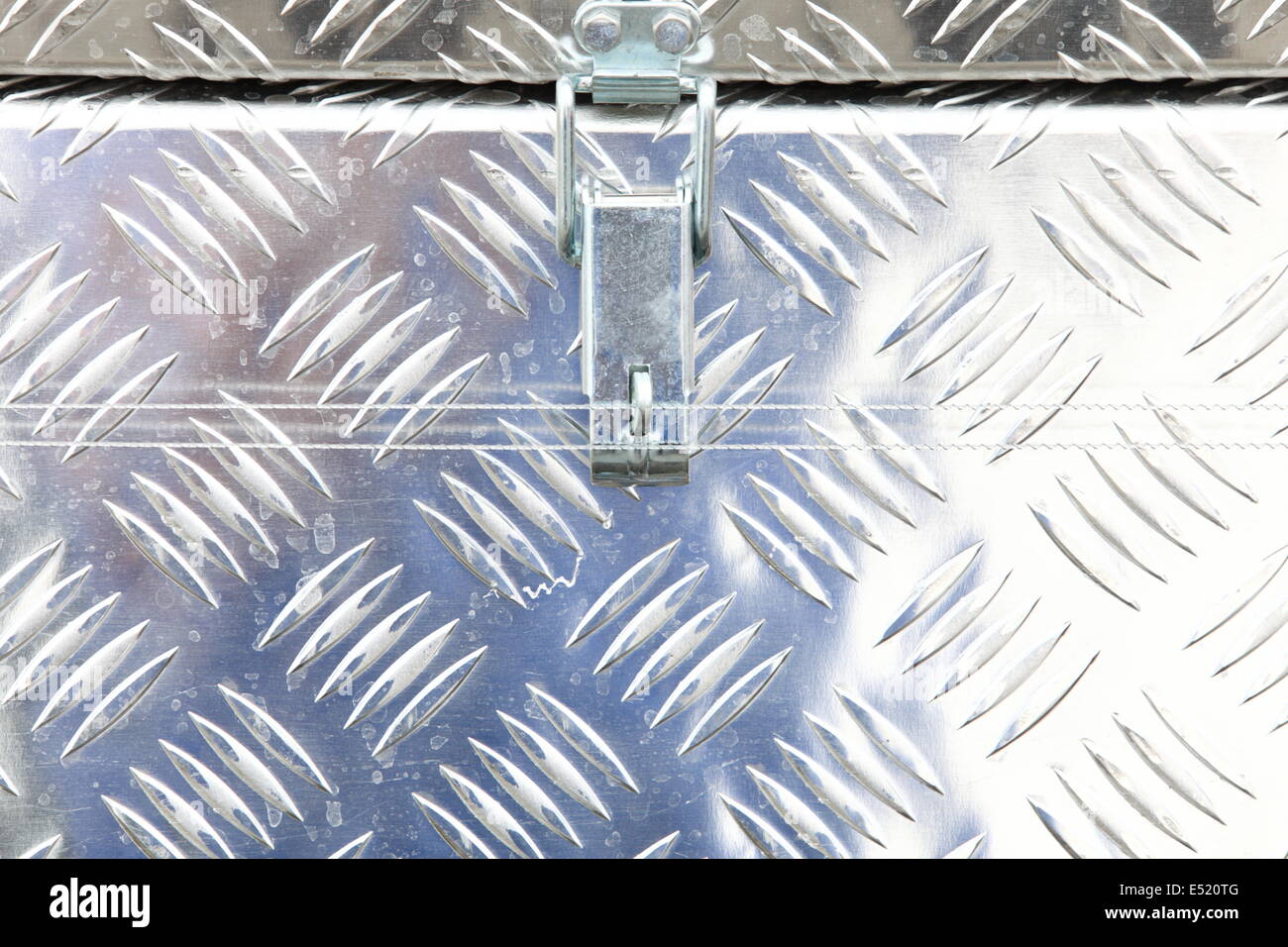 Metal box building hi-res stock photography and images - Alamy