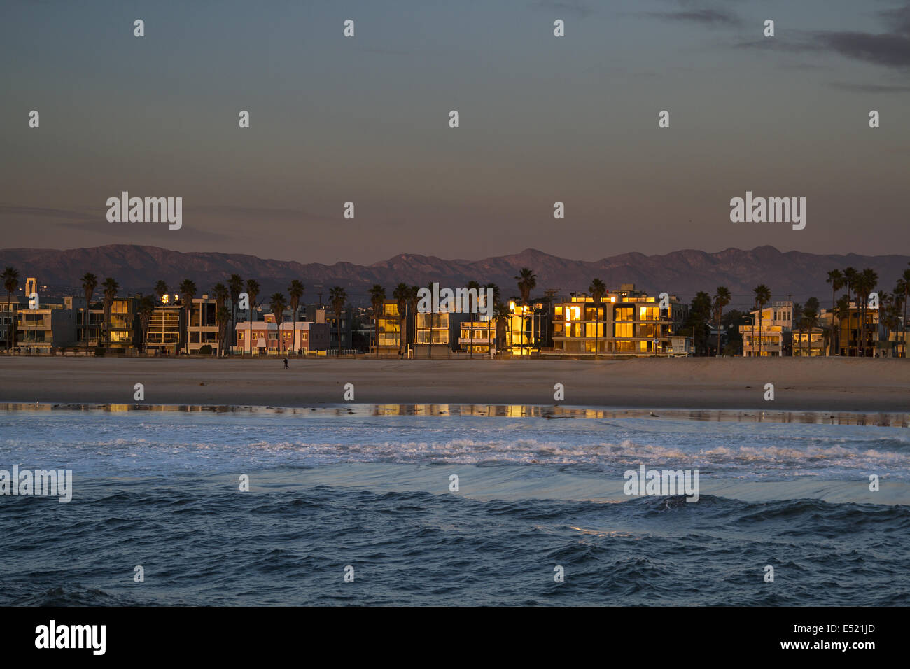 Venice mountains hi-res stock photography and images - Alamy