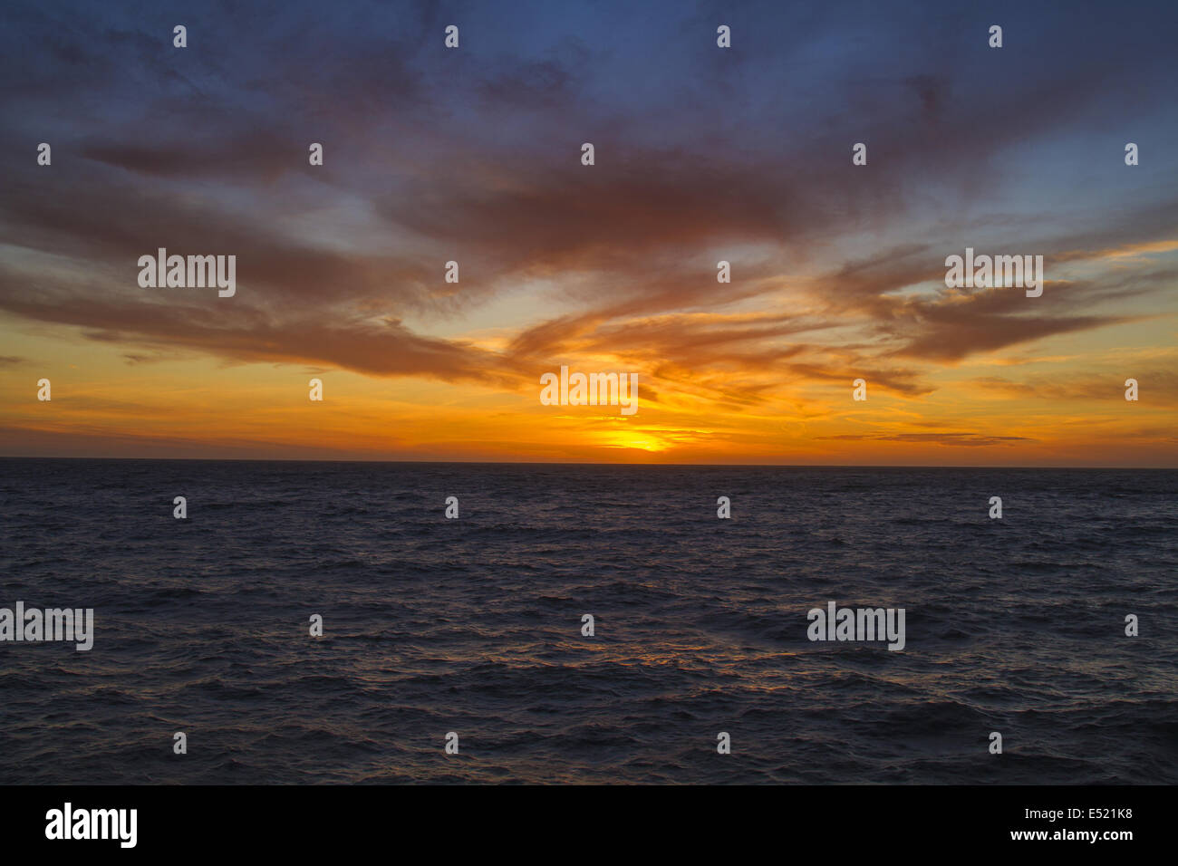 Glorious seascape hi-res stock photography and images - Alamy