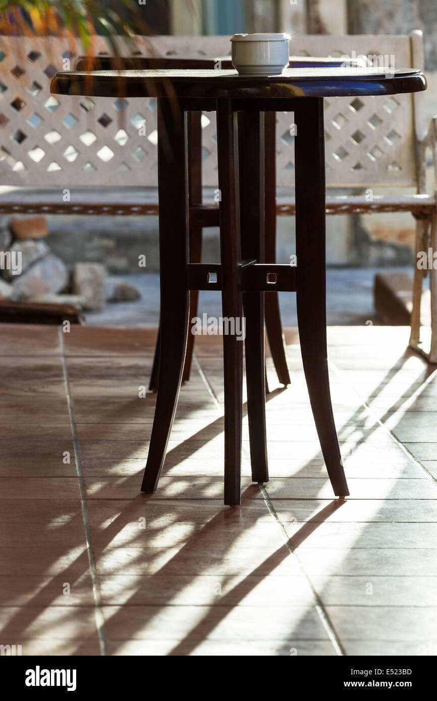 table in a cafe Stock Photo - Alamy